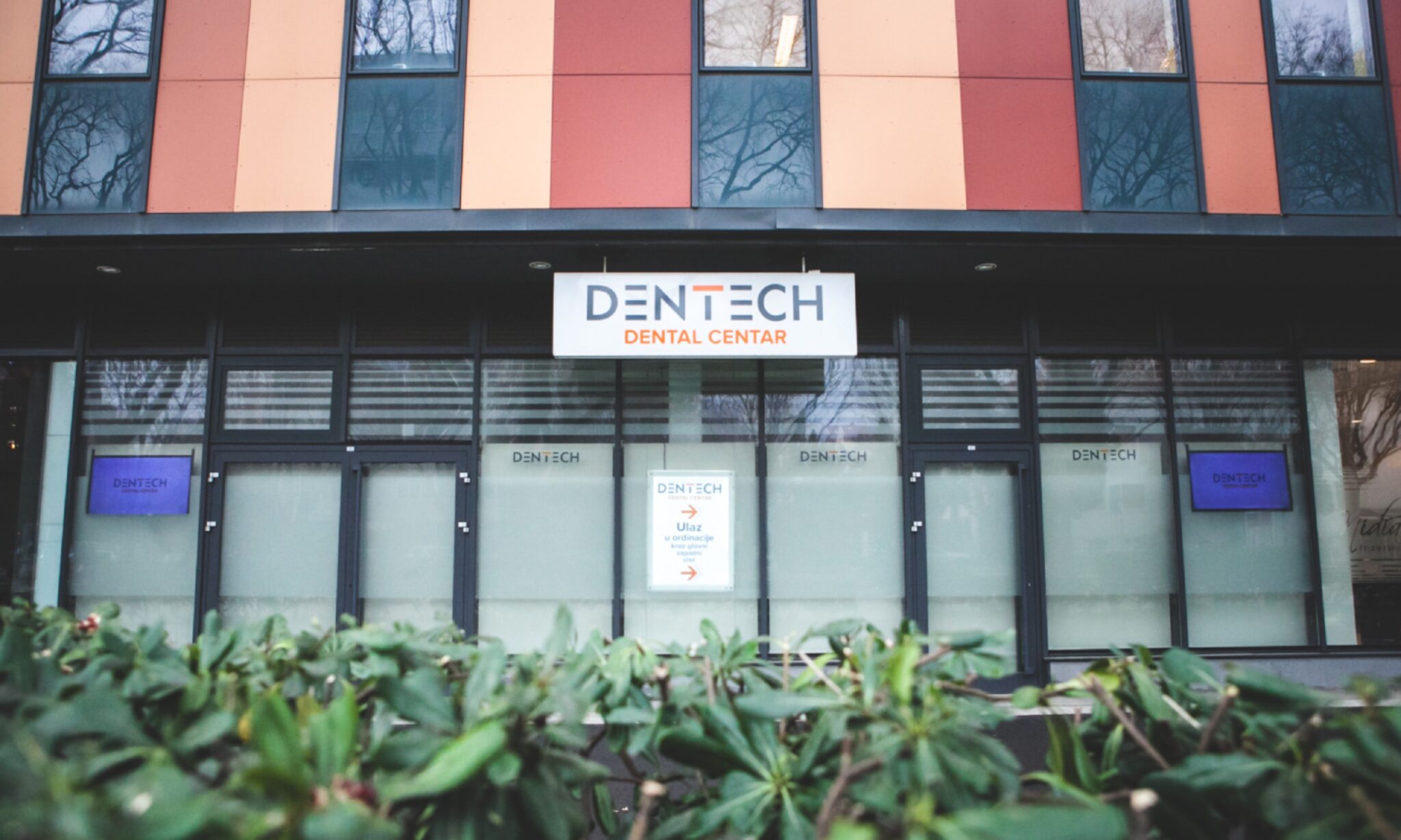 Karijere u Dentechu - Dentech